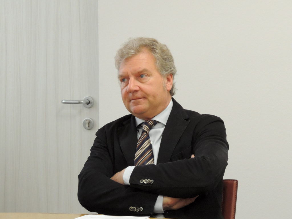 INVESTIRE IN PUBBLICITÀ CONVIENE - La Cronaca di Verona