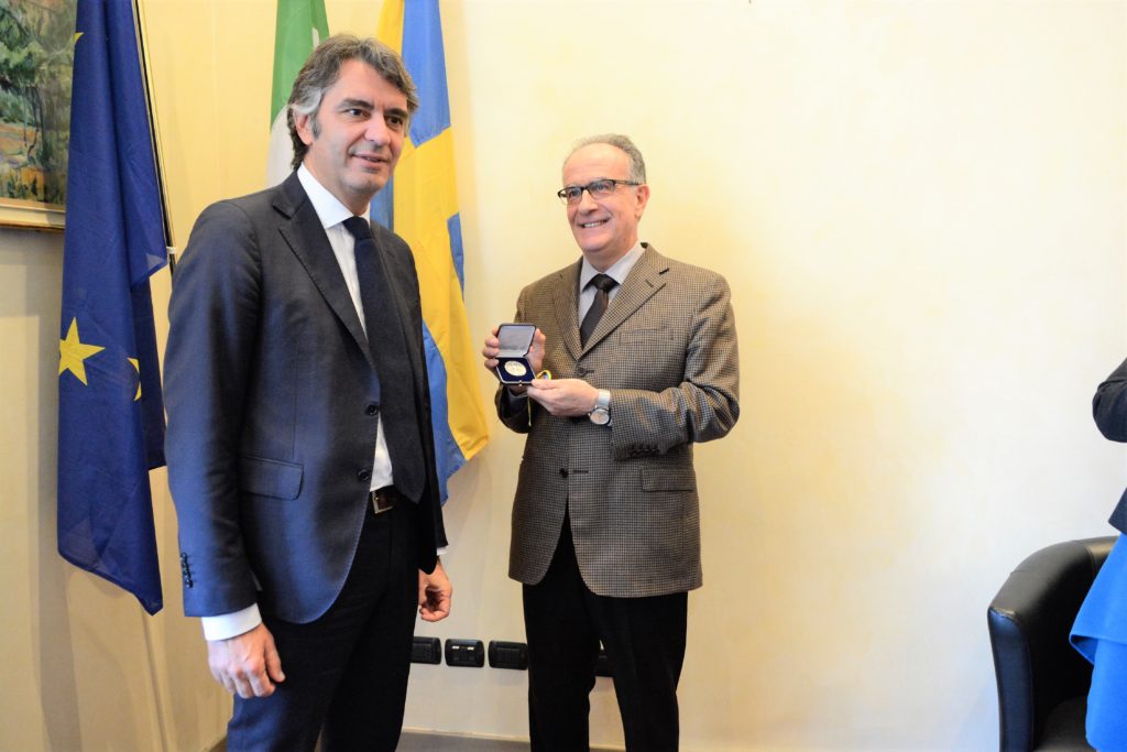 il questore parte per roma l’indagine ultrà non si ferma - La Cronaca ...