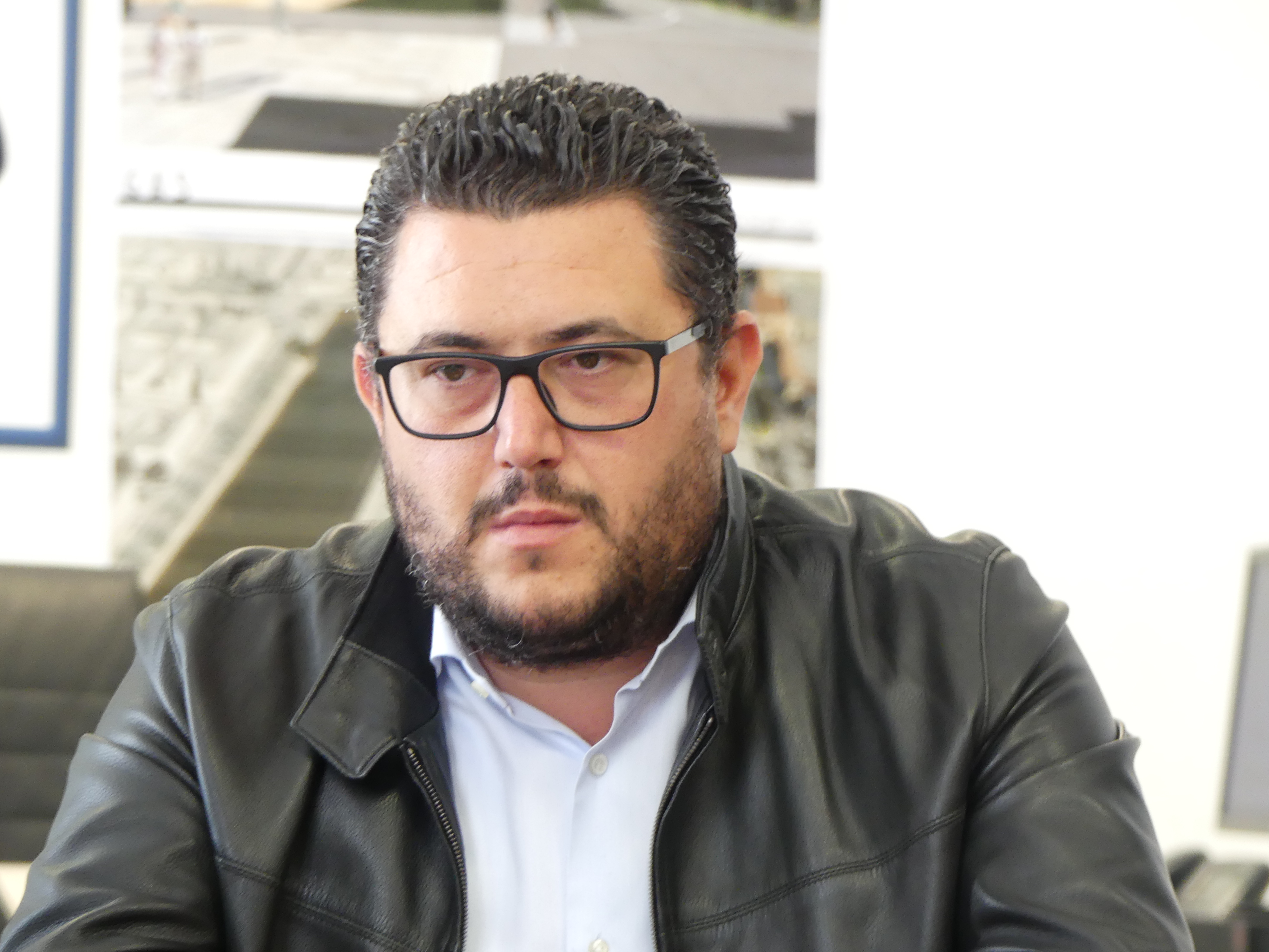 ECCO IL TAGLIACODE A PORTATA DI CLIC “FILAVIA BOOKING APP” - La Cronaca ...