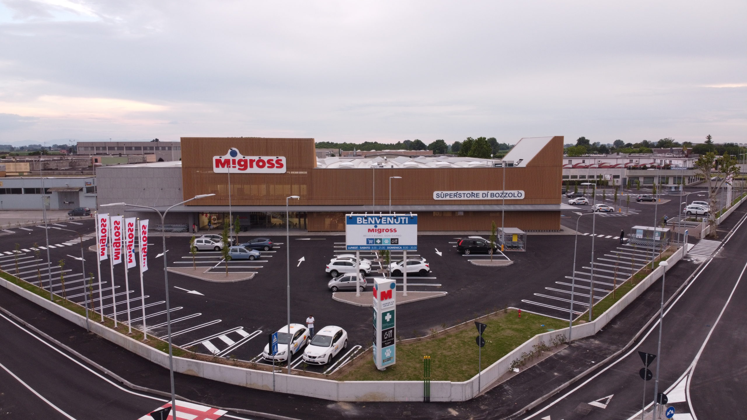 Aperto il nuovo superstore Migross - La Cronaca di Verona