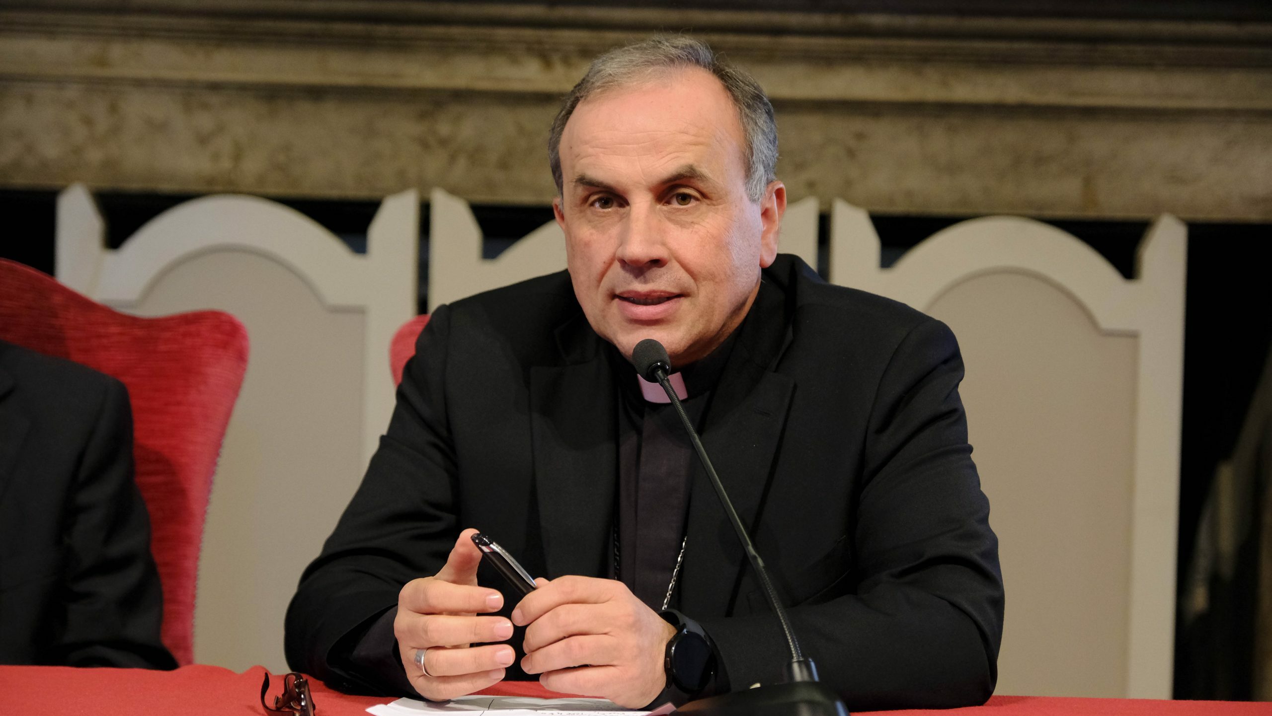 Alla Pia Opera Ciccarelli con il vescovo Domenico - La Cronaca di Verona