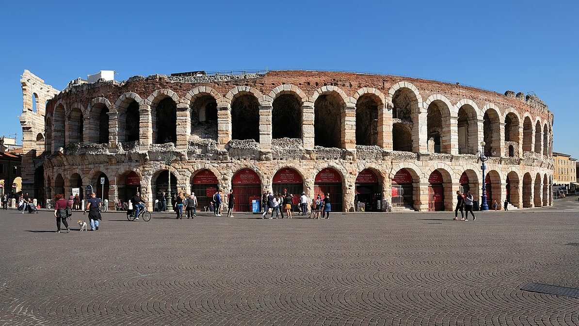 Verona bollente. Sono aumentate le notti tropicali - La Cronaca di Verona