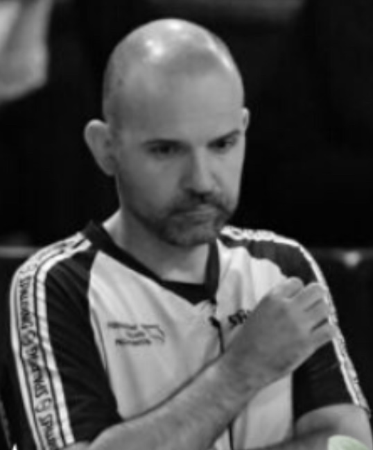 Minuto di silenzio per Stefano - La Cronaca di Verona Minuto di silenzio per Stefano - La Cronaca di Verona