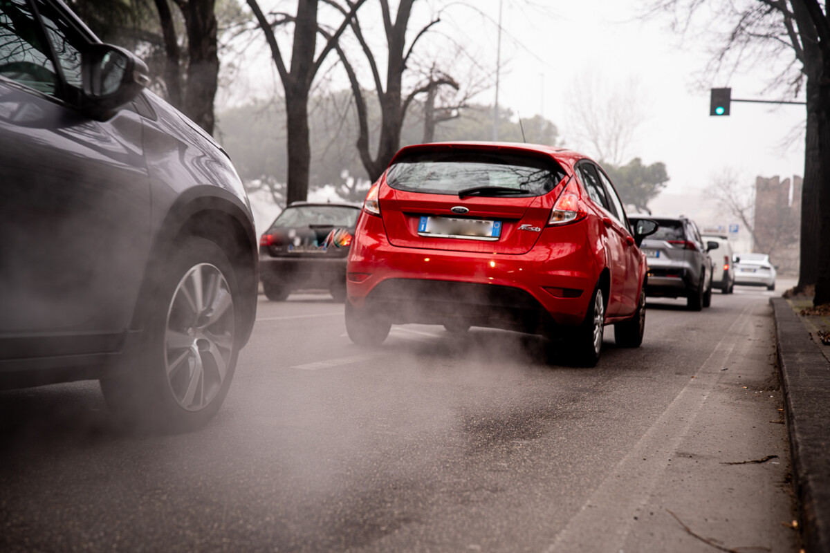 Smog e polveri, lavate le strade - La Cronaca di Verona
